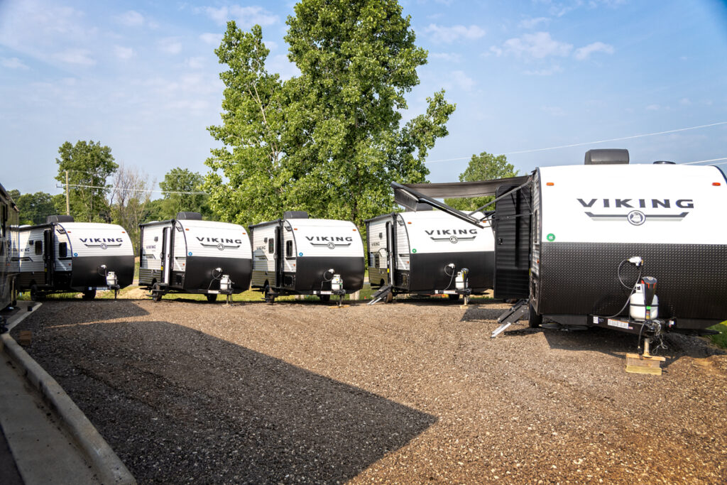 Skyline RV Used Cars and Campers, Howell MI